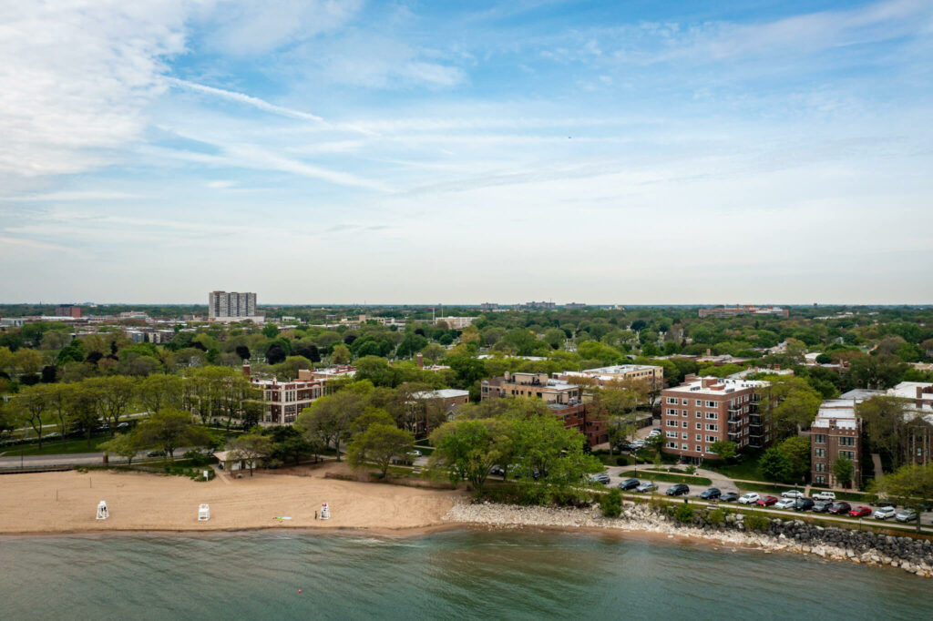 Best Chicago Neighborhoods for Young Professionals | Chicago Apartments